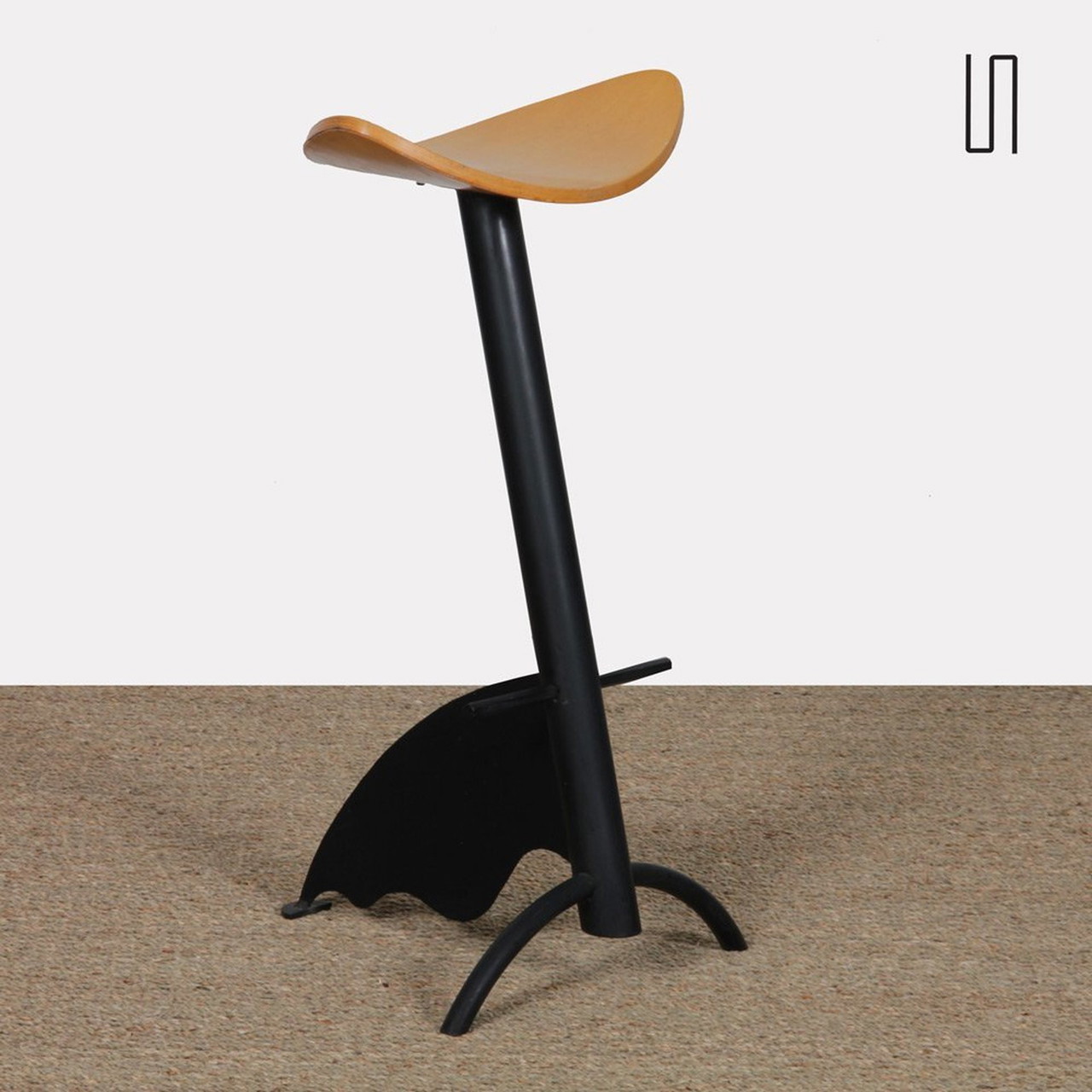Platform Bar Stool By Maurizio Peregalli For Zeus, 1980 | €420 | Whoppah