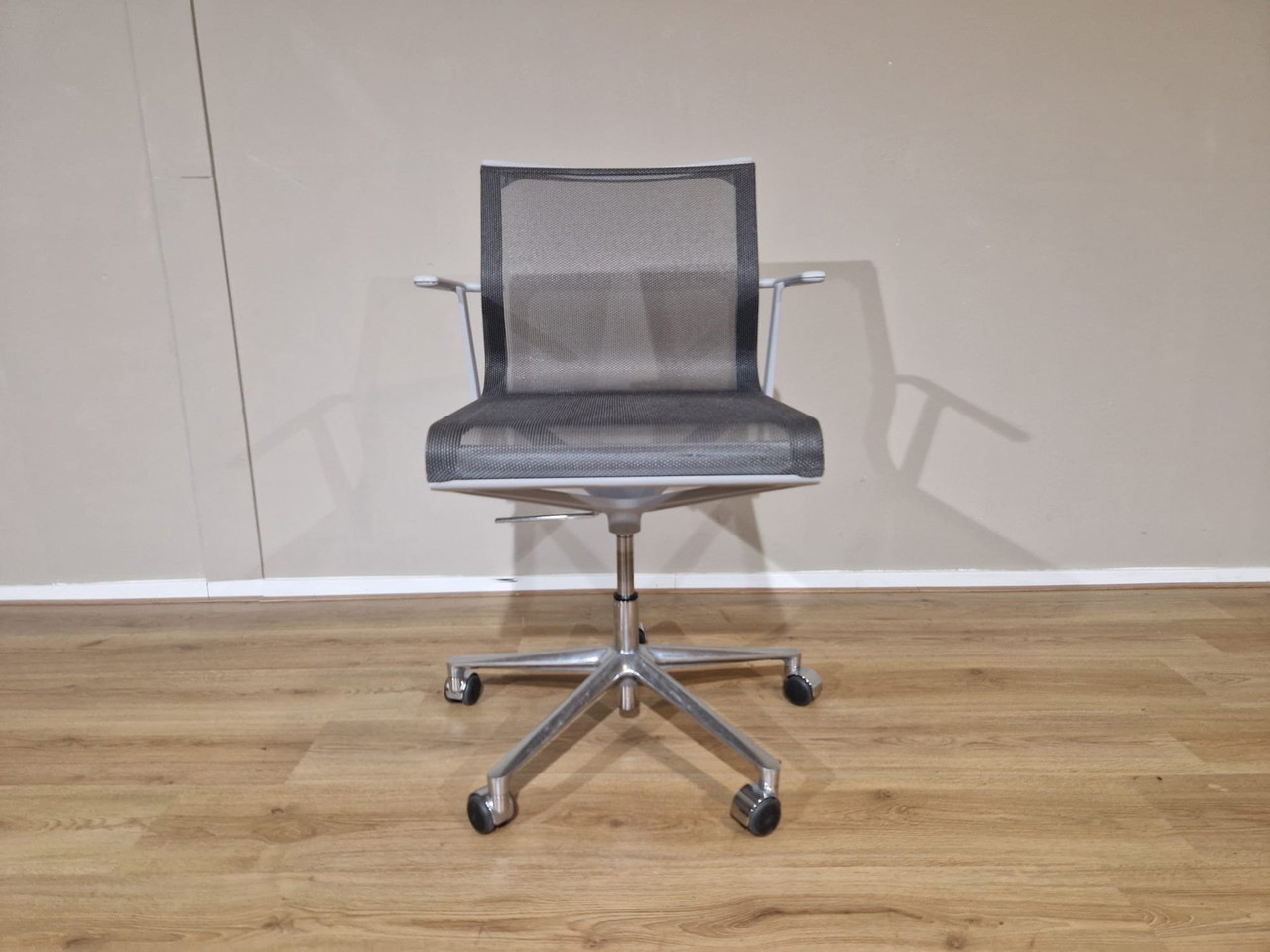 Icf Stick Office Chair Grey New Condition Adjustable | €420 | Whoppah
