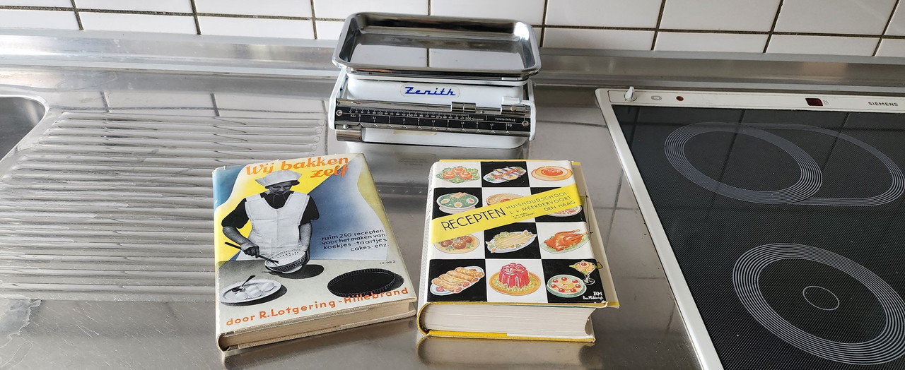 Vintage Zenith Kitchen Scales 1950s | €45 | Whoppah
