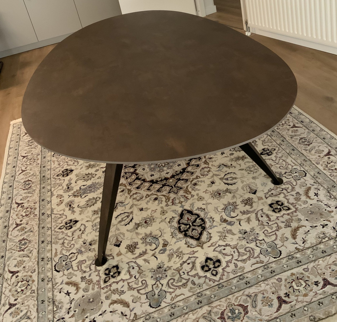 Bree's New World Dining Room Table | €1,495 | Whoppah