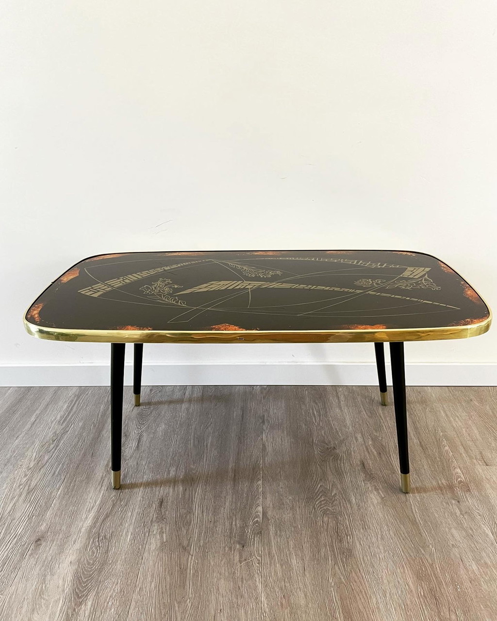 Atomic Age coffee table | €90 | Whoppah