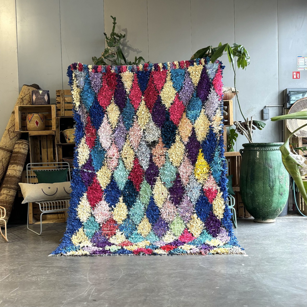 Colorful Berber Moroccan Boucheoruite Rug | €420 | Whoppah