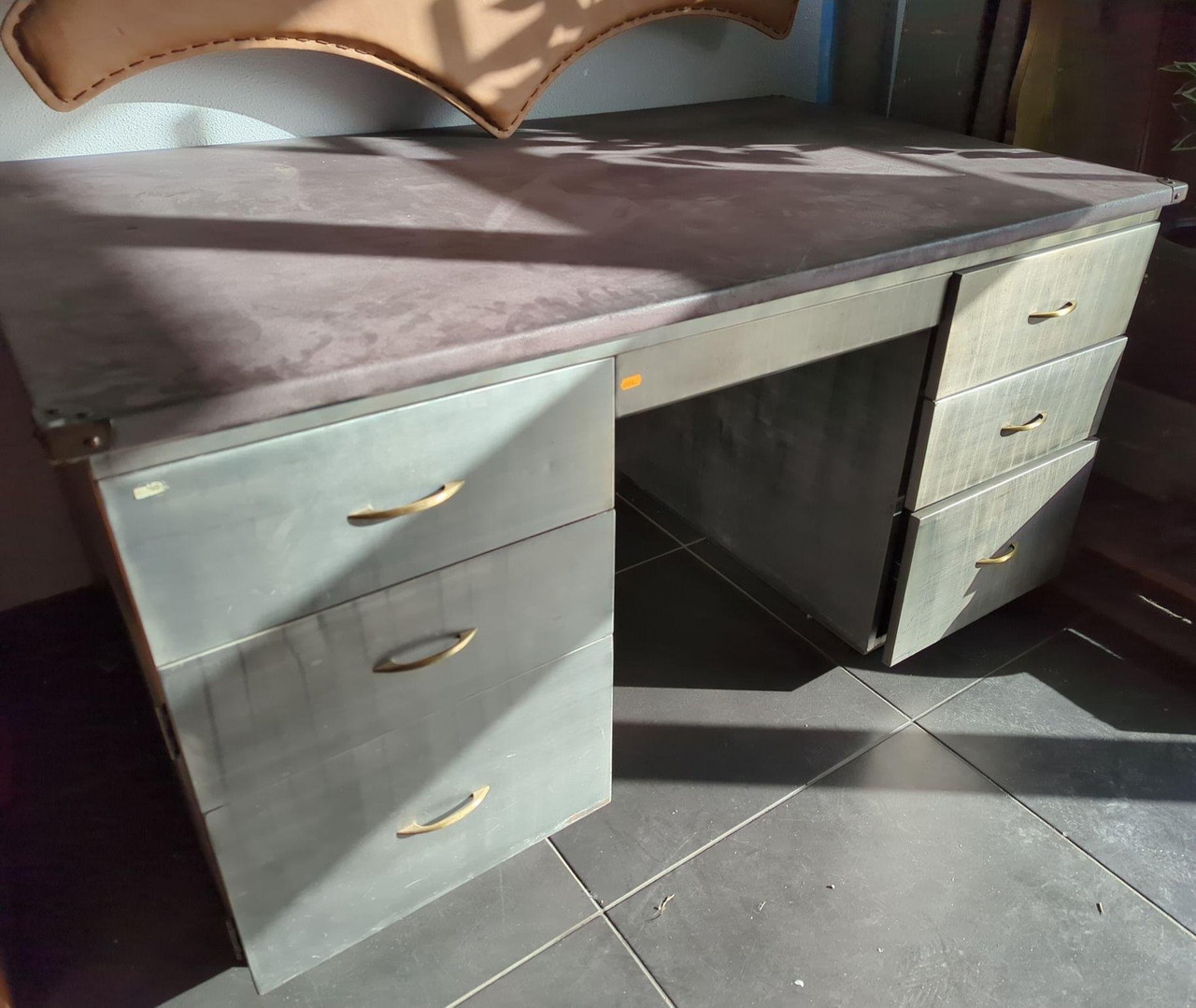 Timothy Oulton Aluminum Desk - Brown Leather | €999 | Whoppah