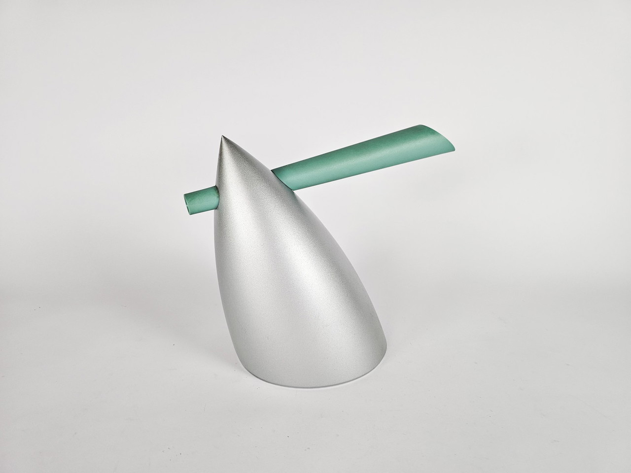 Alessi - Philippe Starck - Tea kettle - top kettle - Hot Bertaa - 1980 ...