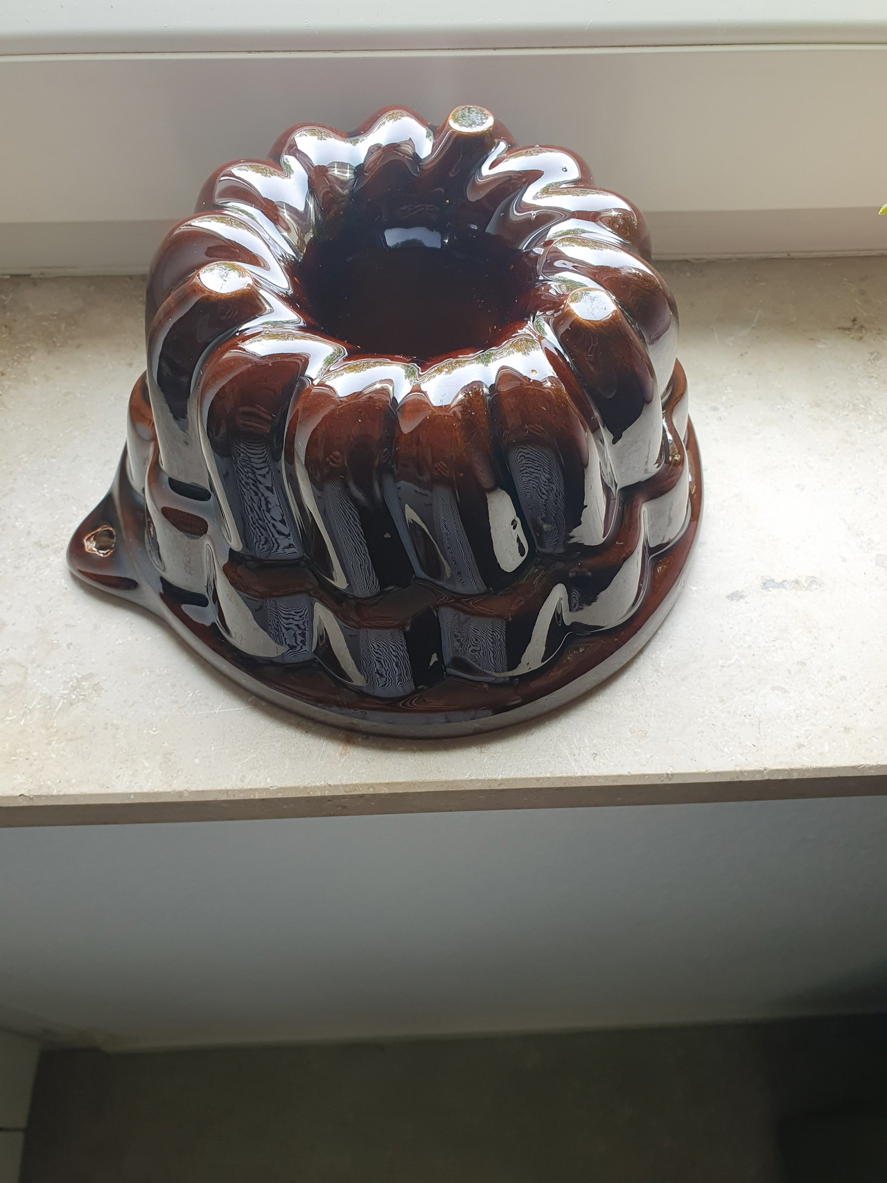 West Germany custard cake mold earthenware glaze | €10 | Whoppah