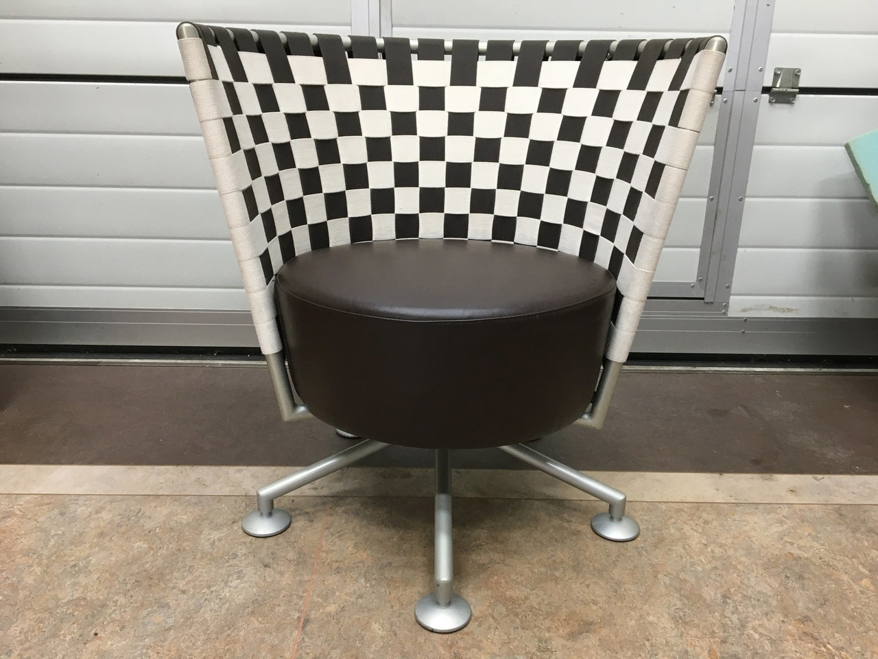 Cor circo swivel chair | €475 | Whoppah