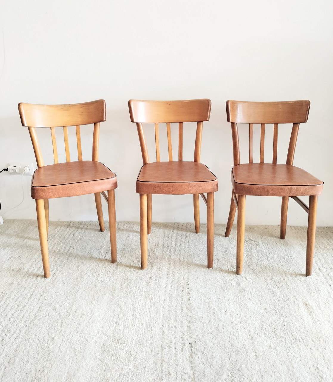 Vintage Cook Dining Chairs, 3 Pieces | €200 | Whoppah
