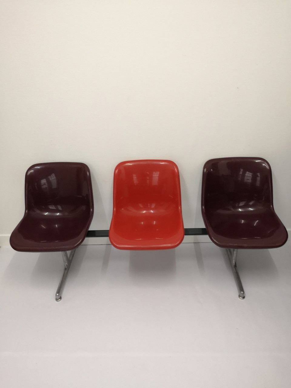 Artifort Hajime Onishi Spirit beam bench | €350 | Whoppah