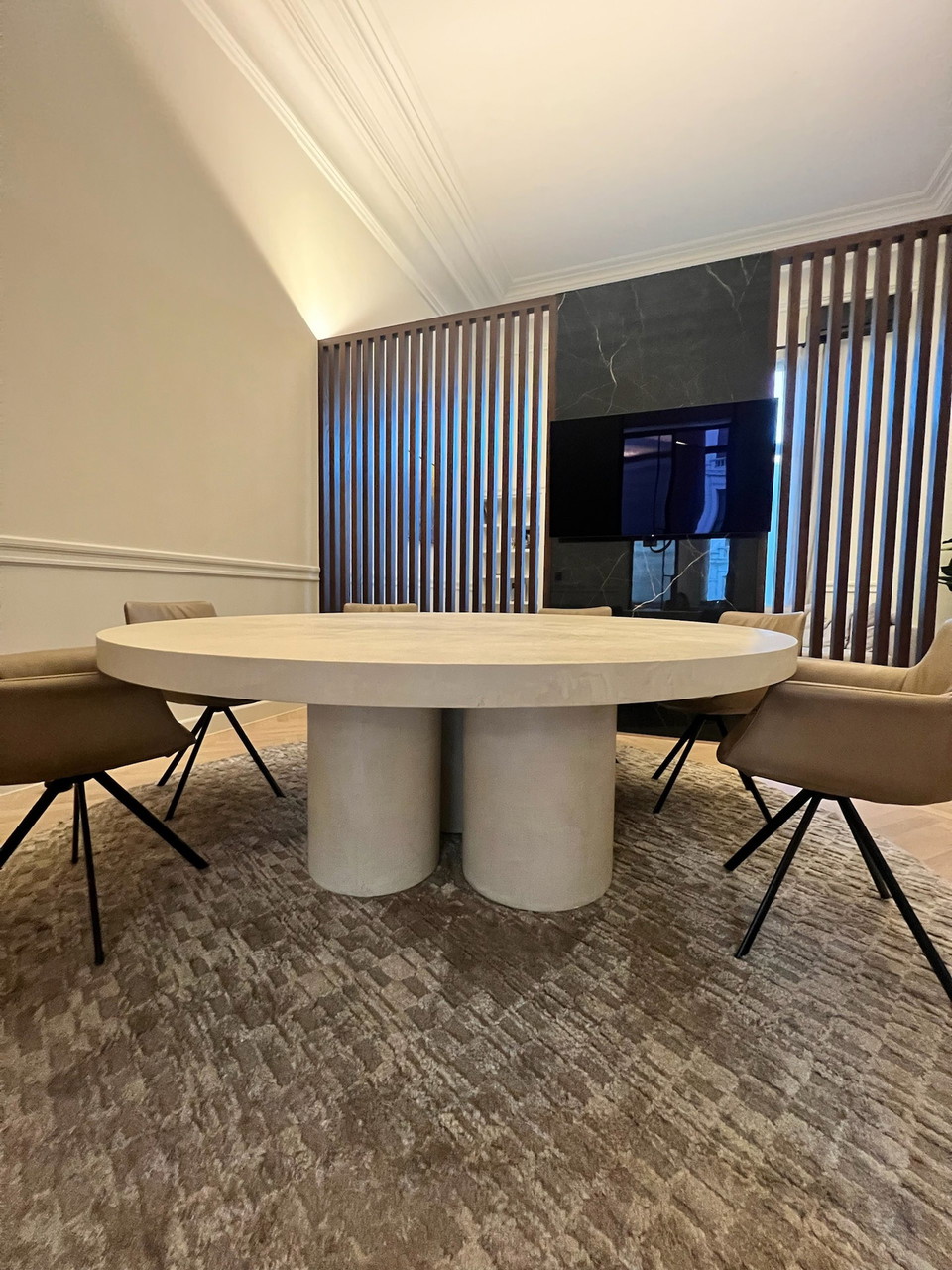 Mortex Table | €5,299 | Whoppah