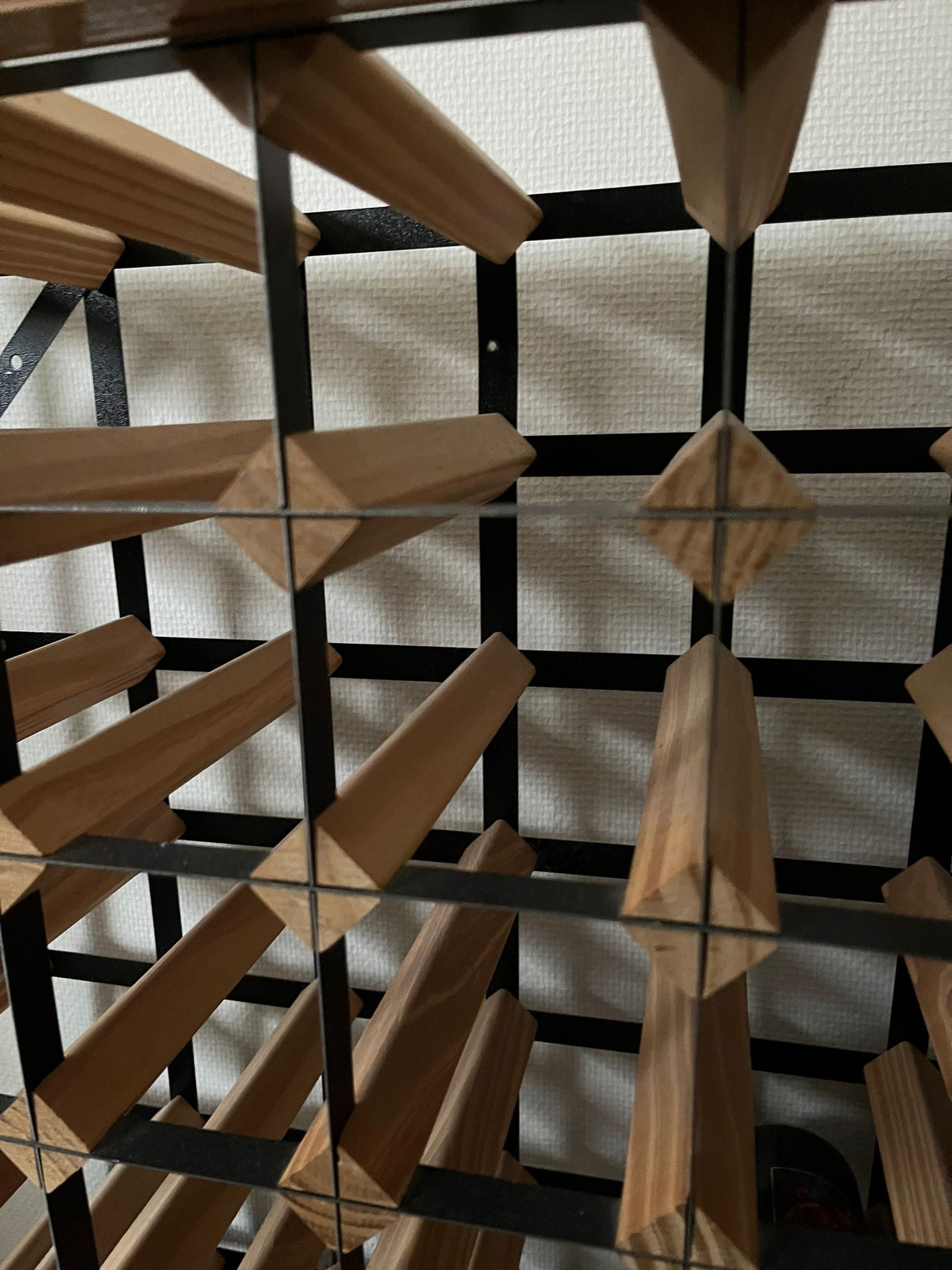 Modern RTA wine rack | €90 | Whoppah