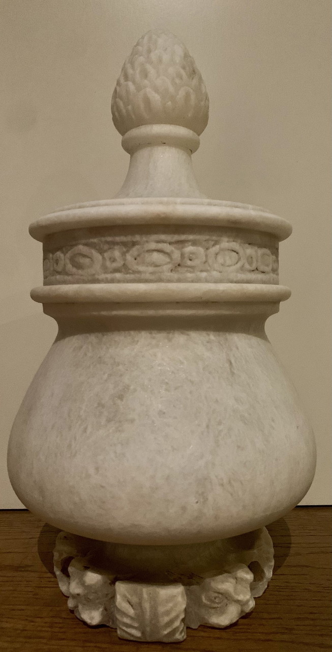 Alabaster Pot With Lid Unique Handmade | €175 | Whoppah