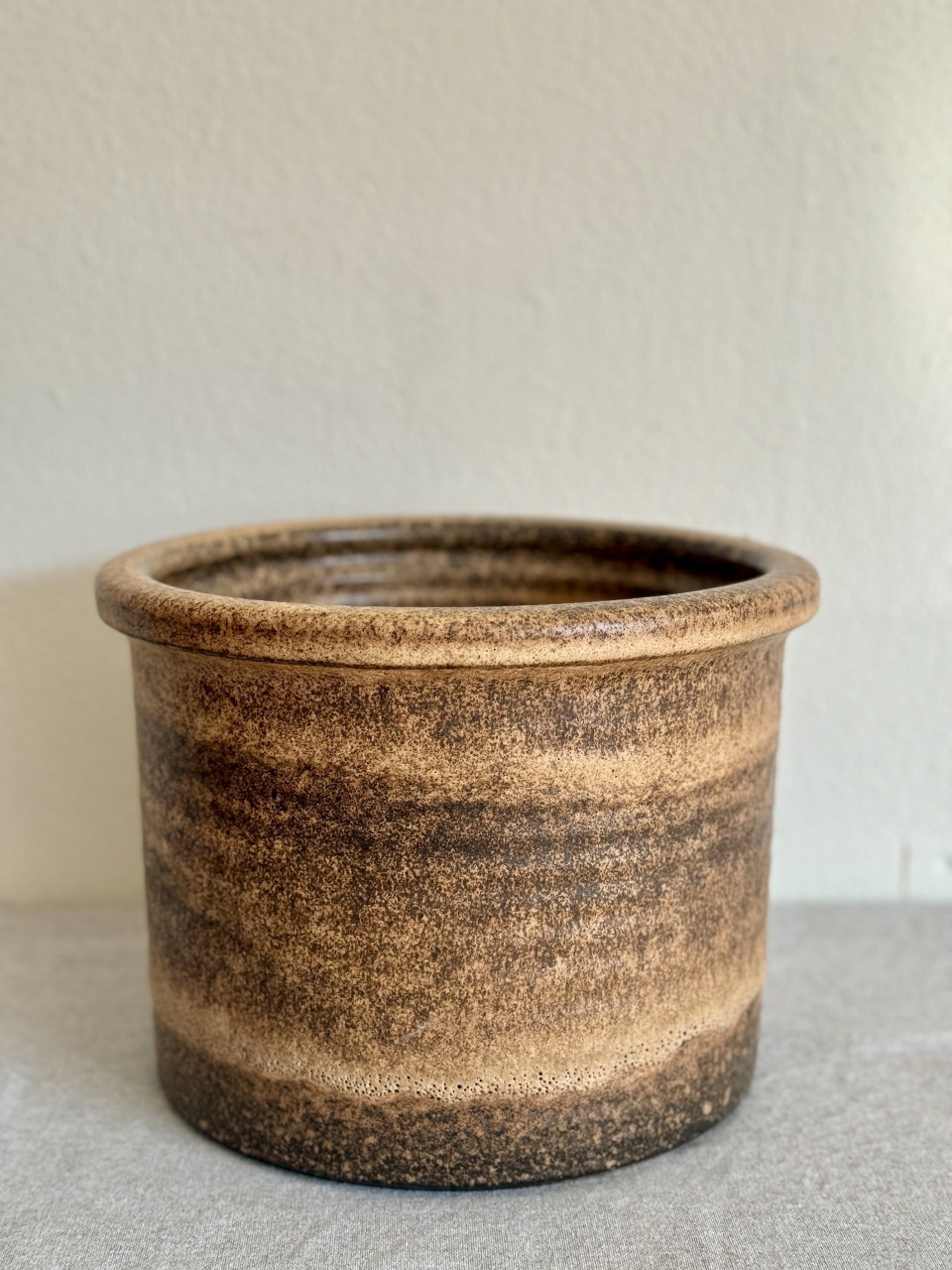 Vintage Large Ceramic Flower Pot Shades of Brown | €39 | Whoppah