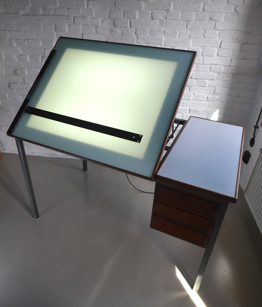 Architect desk teak 50s | €3,590 | Whoppah