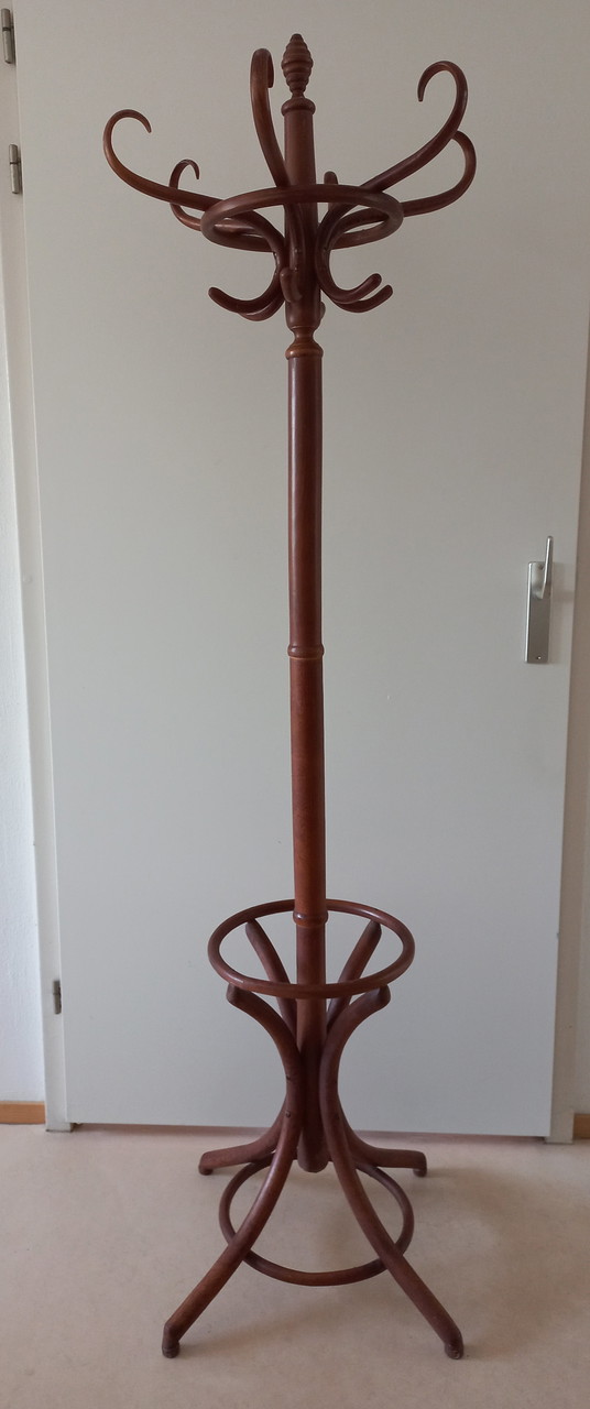 Thonet coat rack from the ZPM Radomsko factory | €89 | Whoppah