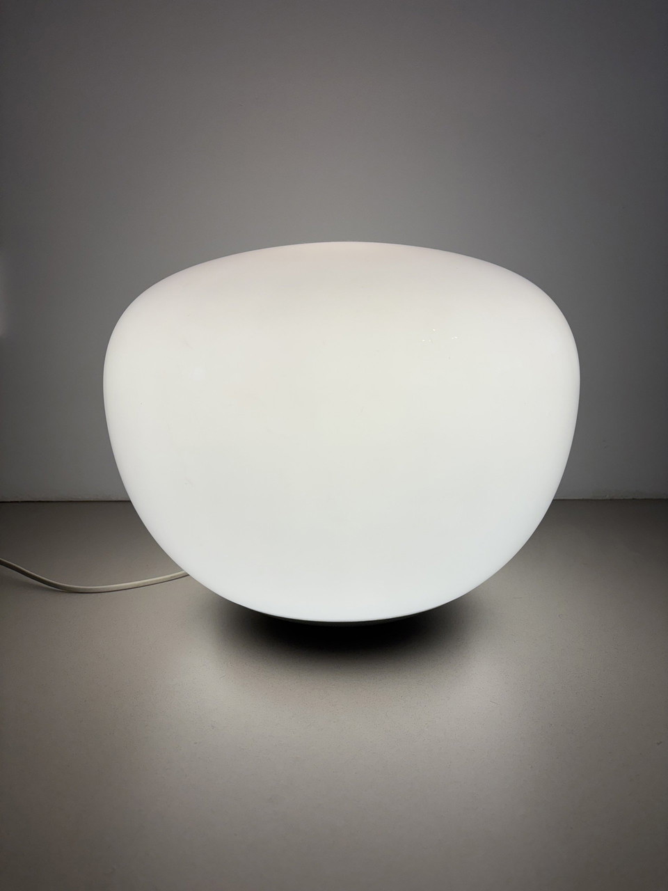 Ikea Jonisk Design Balance Lamp/Stool Design Carl Ojerstam Ikea Jonisk Design Balance Lamp/Stool Design Carl Ojerstam