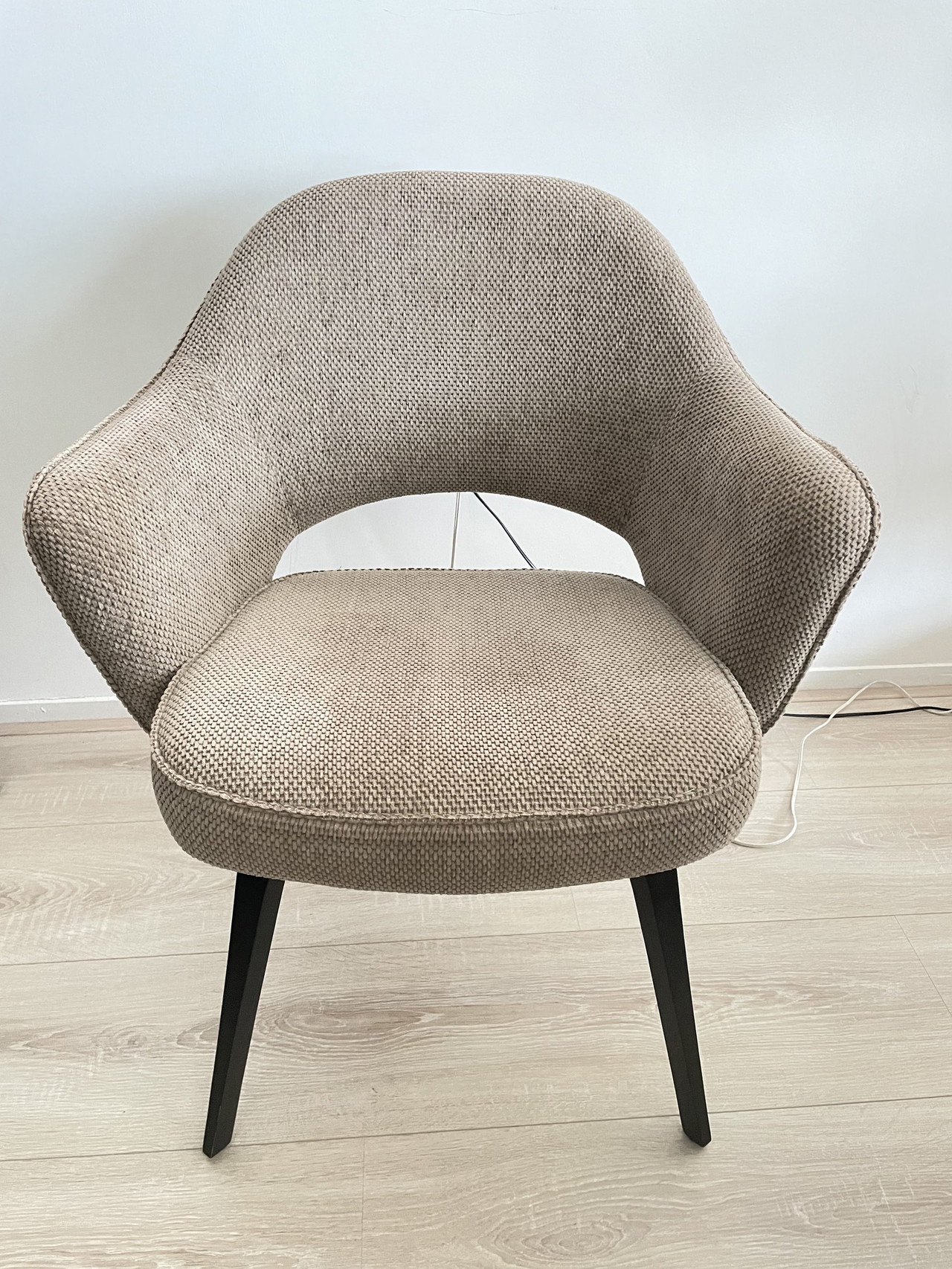 Knoll Saarinen Conference chair | €1,000 | Whoppah