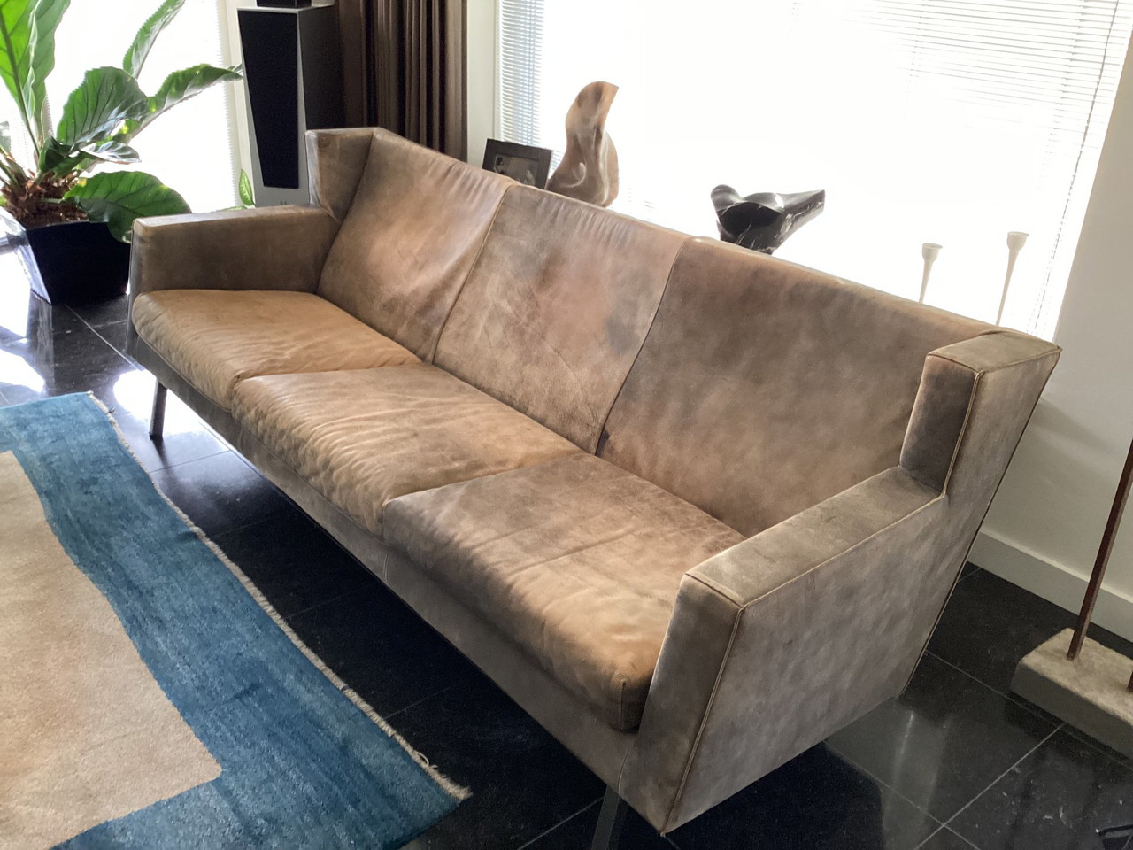 Gerard v.d. Berg Label sofa 3 seater sofa | €750 | Whoppah