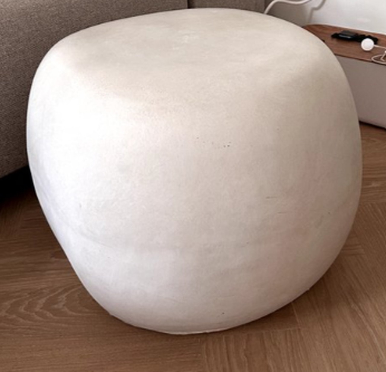 Hard stone pebble side table | €130 | Whoppah