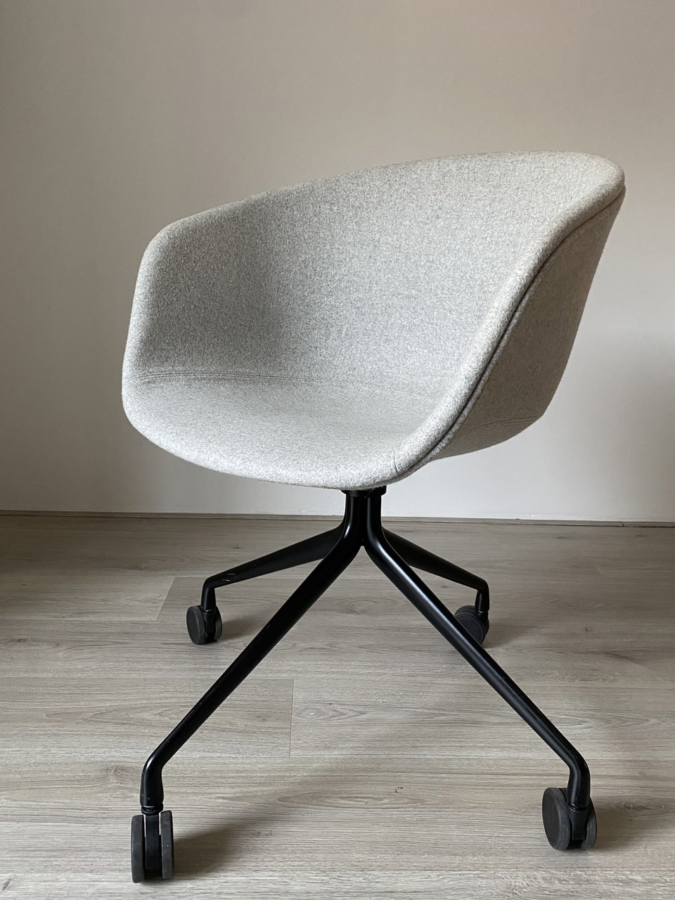 Hay AAC 25 design chair | €275 | Whoppah