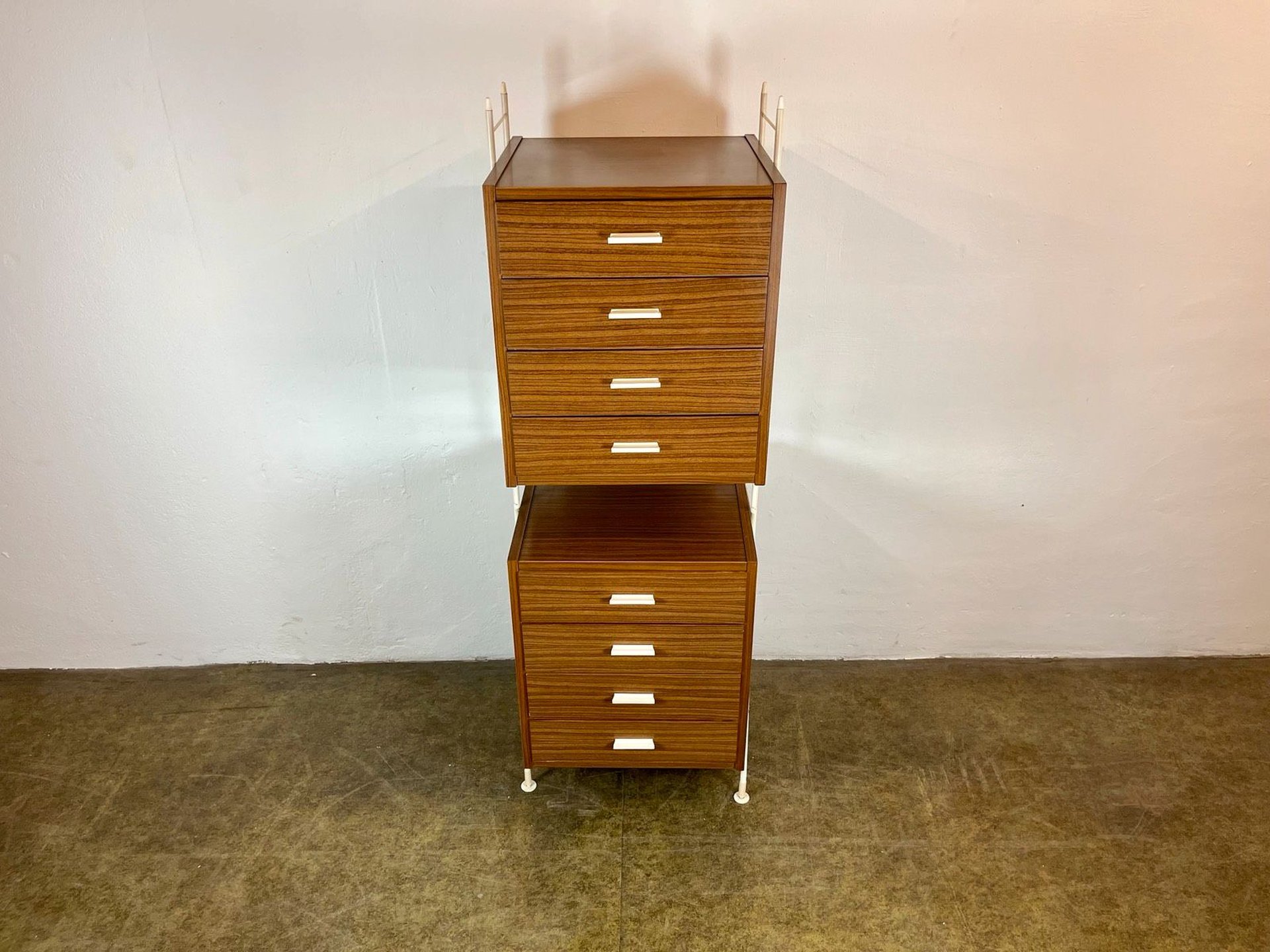 Standing shelf Babette System GDR wall shelf Vintage midcentury | € 270 ...