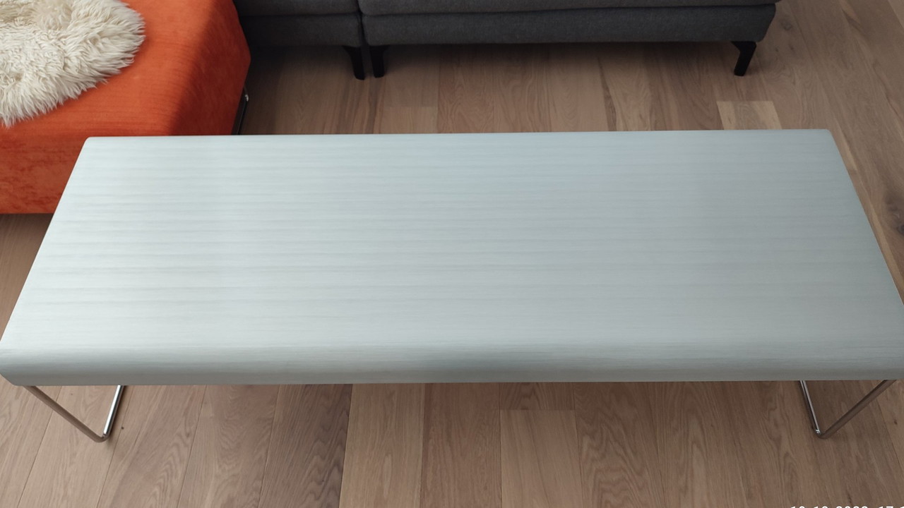 Cassina Zap Coffee table | €250 | Whoppah