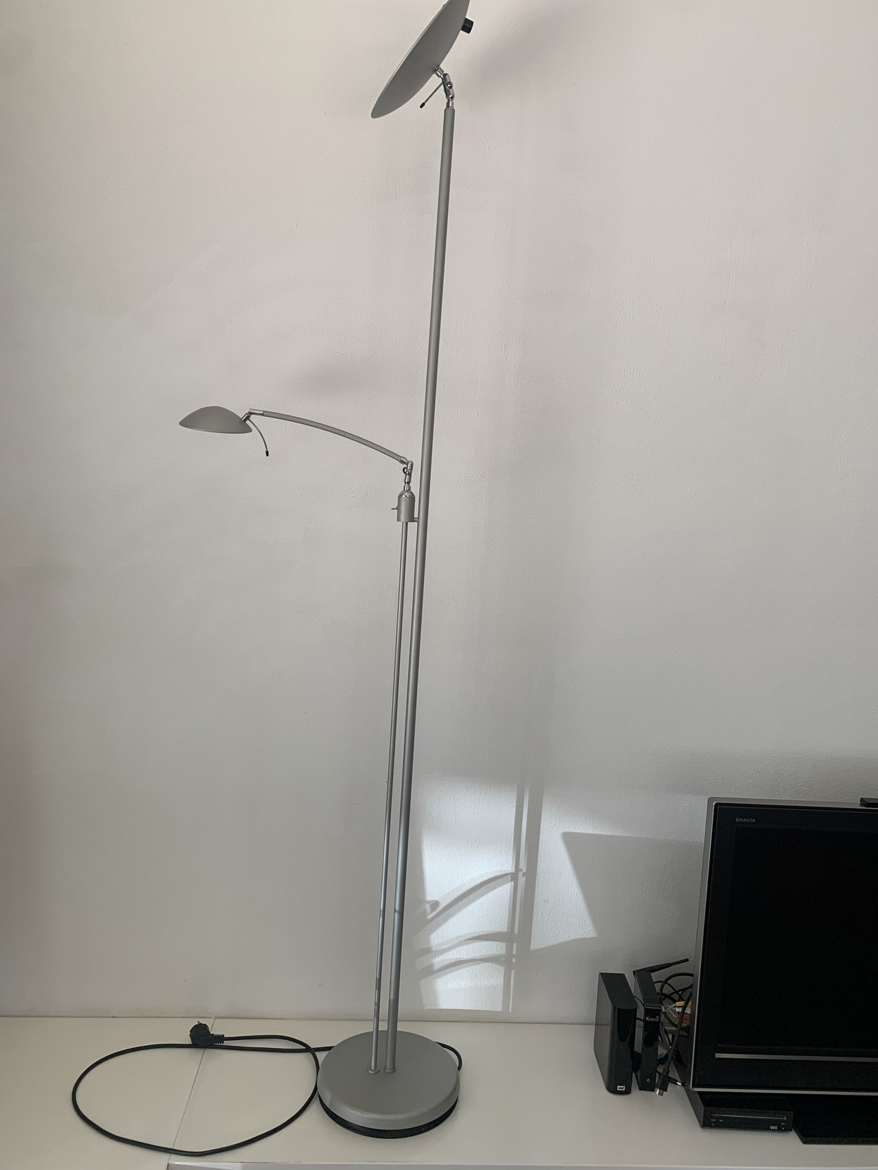 Franzen design floor lamp gray | €120 | Whoppah