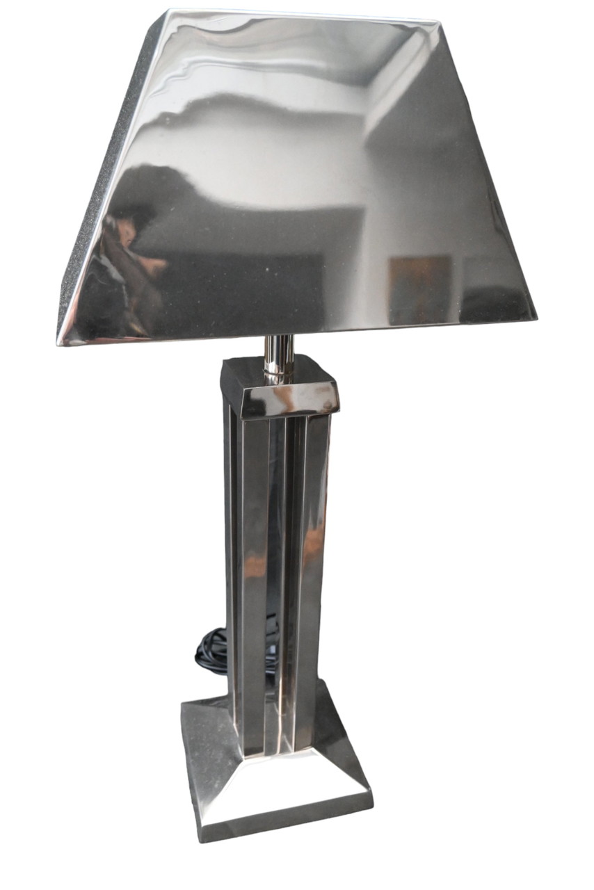 Regency solid heavy robust table lamp | €220 | Whoppah