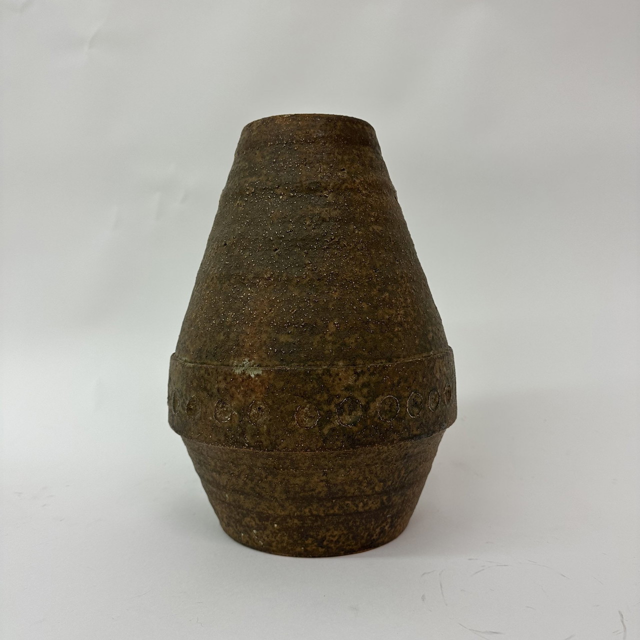 Large Mobach ceramic vase | €136 | Whoppah
