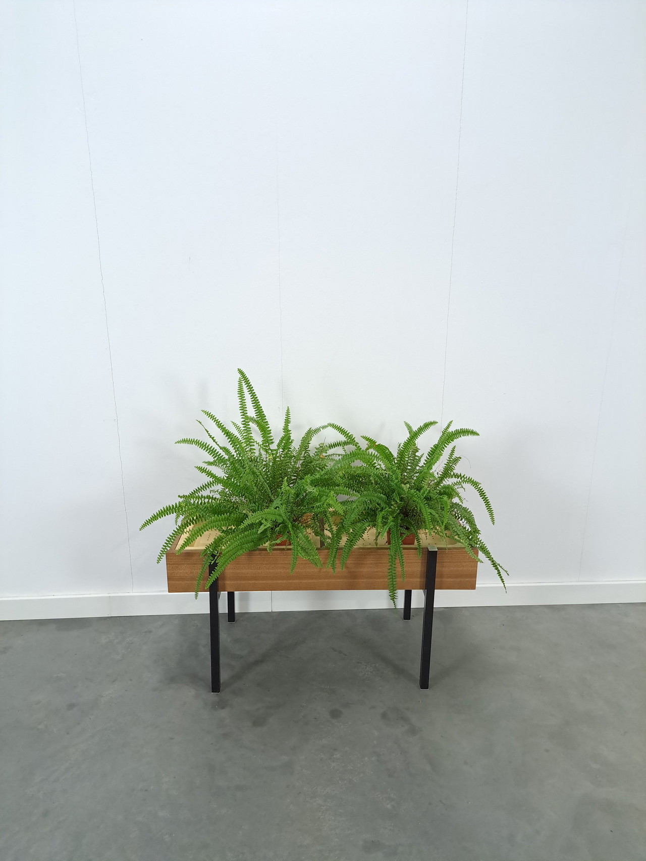 1970s Formica plant table vintage | €195 | Whoppah