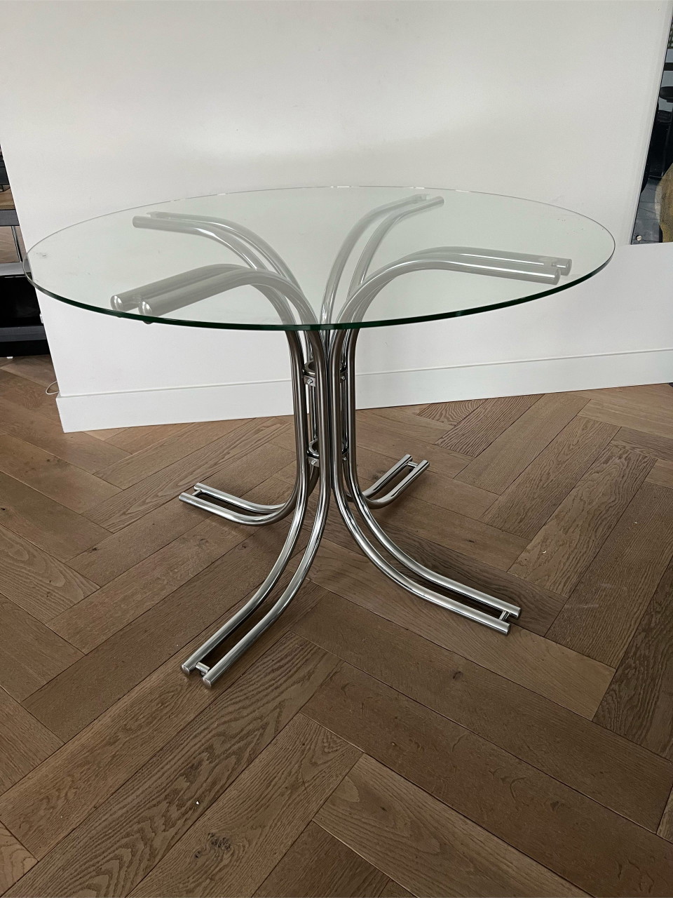 Vintage glass tubular frame table | €285 | Whoppah