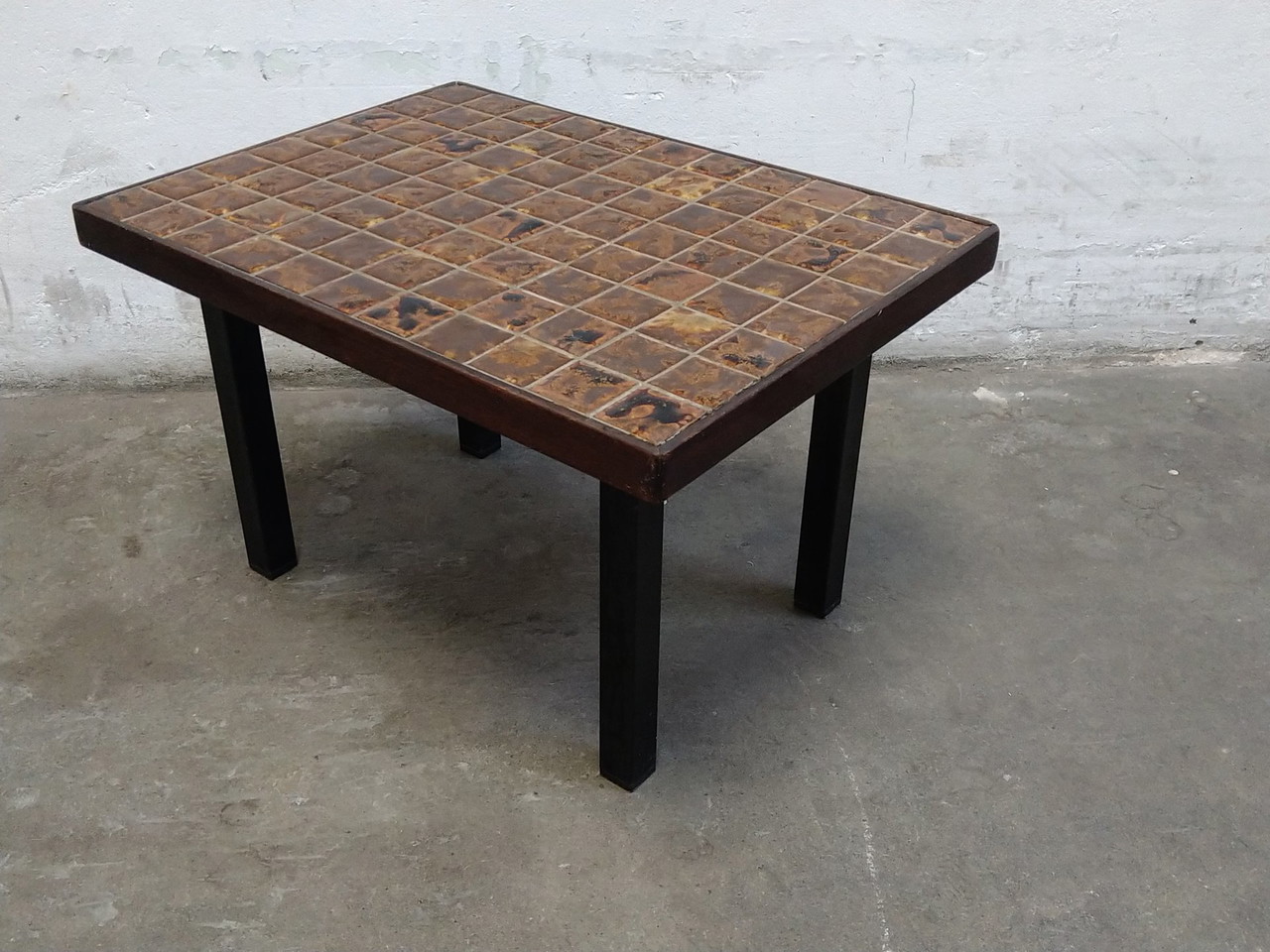 Vintage tile table | €110 | Whoppah