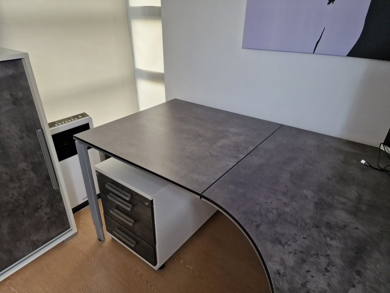 Object Plus Desk set | €420 | Whoppah