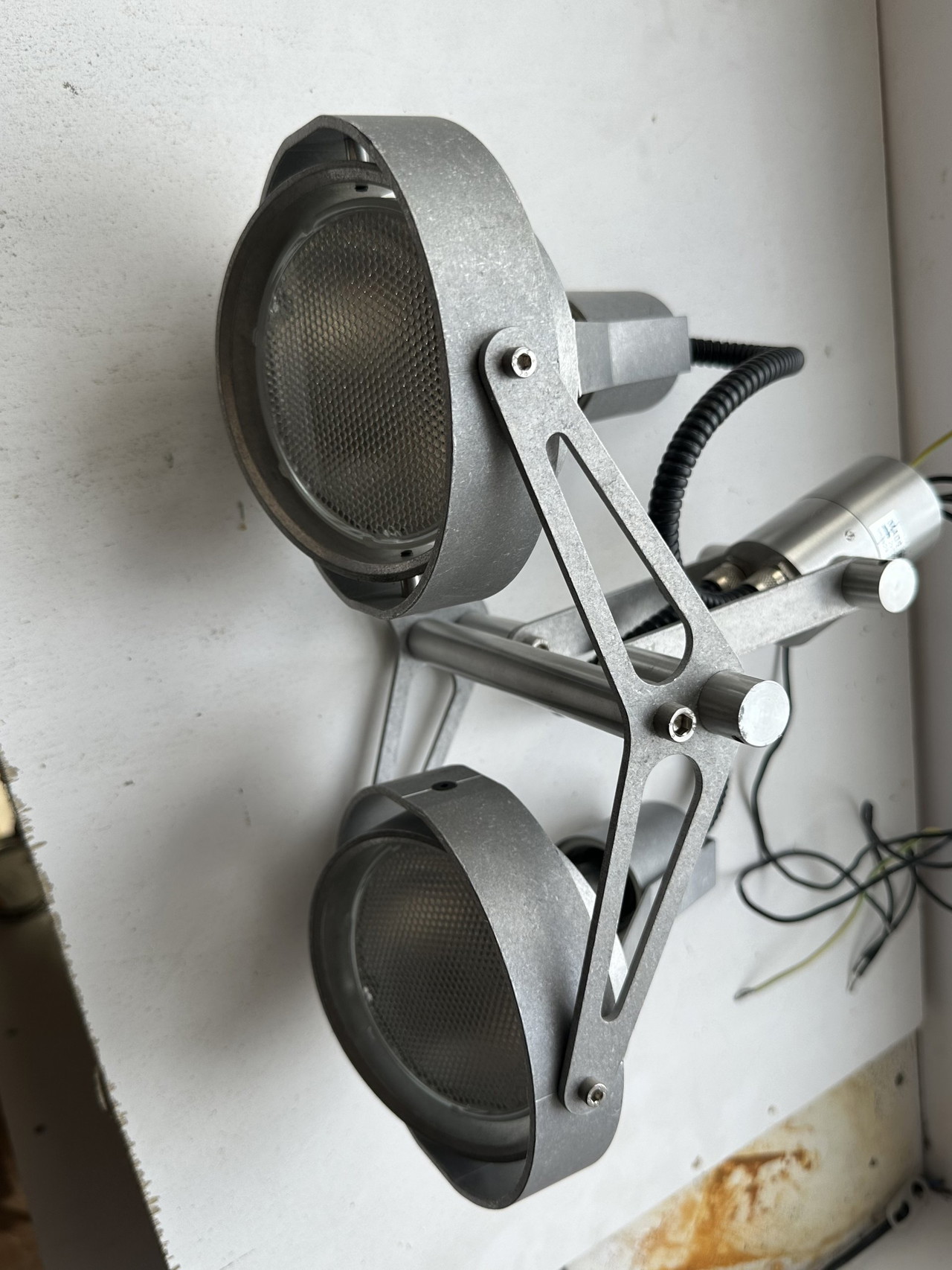 Modular Nomad spots CDM R par 30 | €113 | Whoppah