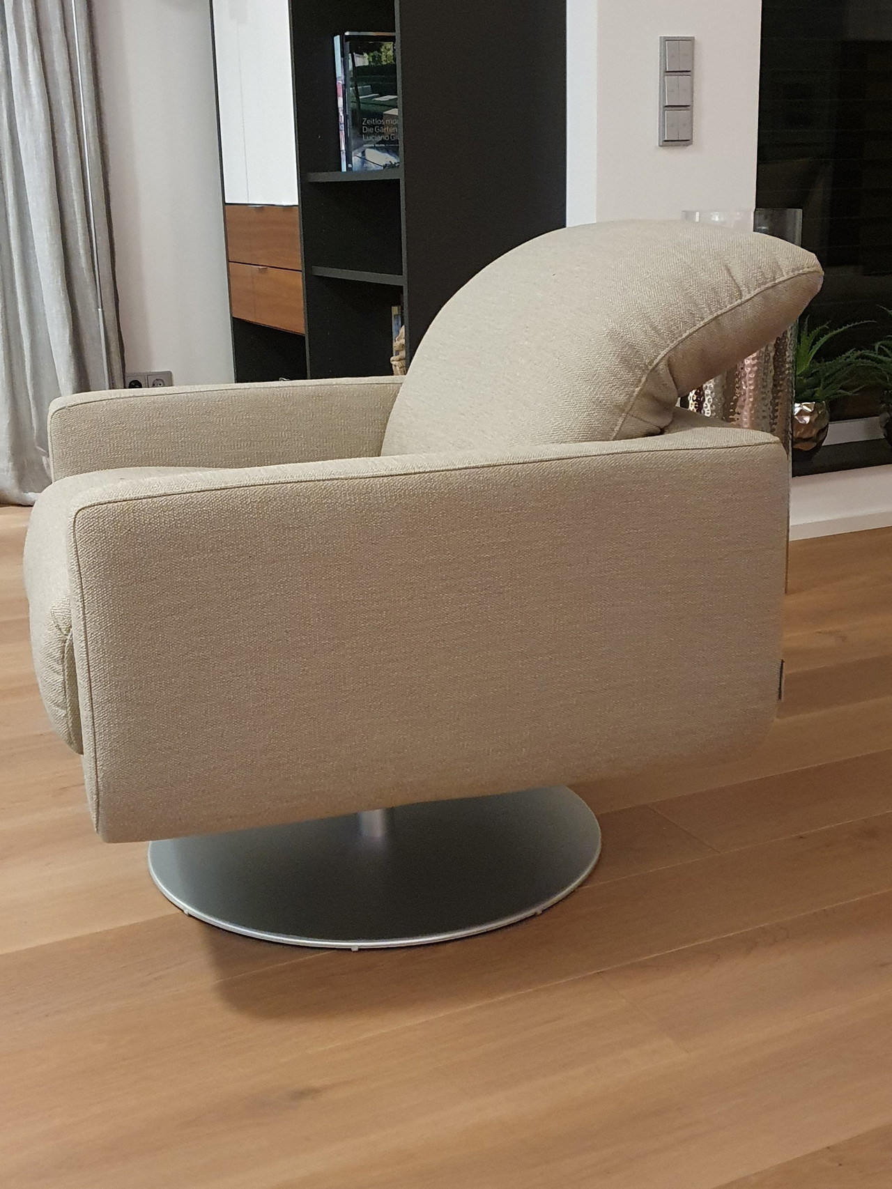 Brand new W. Schillig Maxine swivel chair | €500 | Whoppah