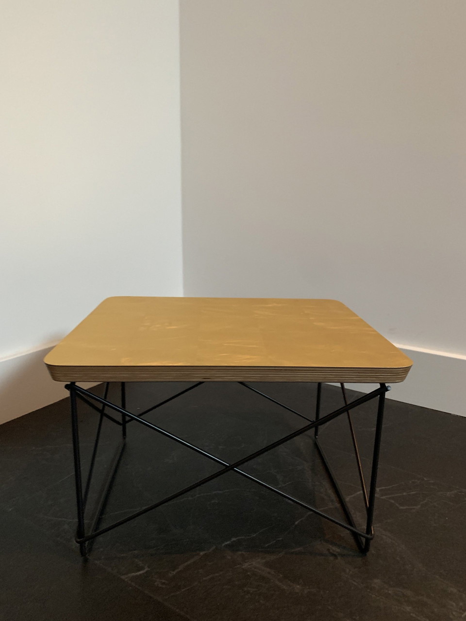 Vitra Eames Ltr Gold Limited Edition | €800 | Whoppah