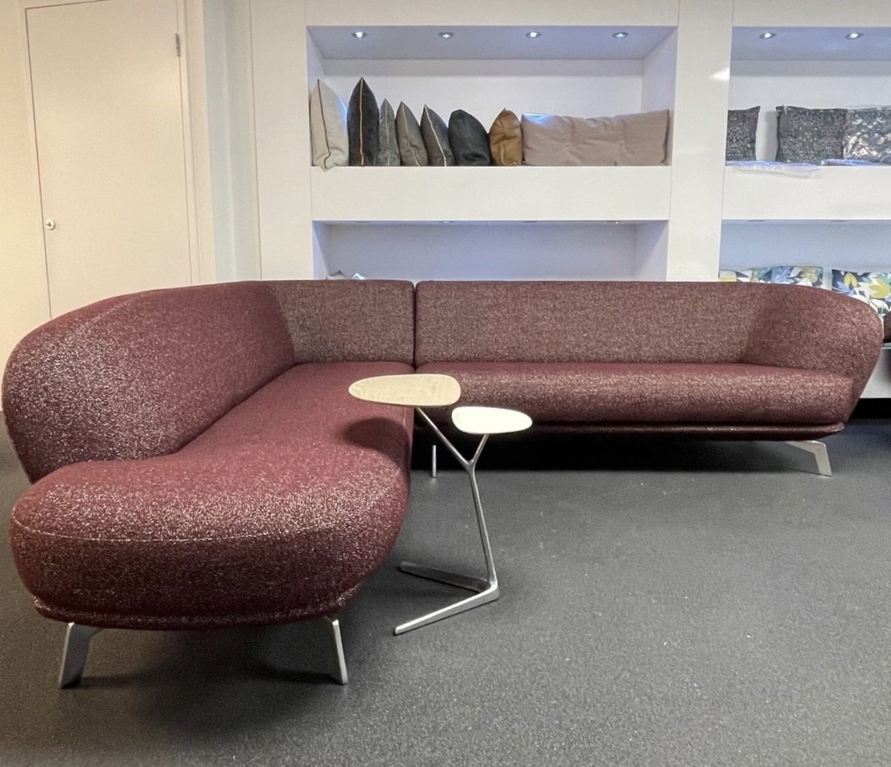 Canapé d'angle Leolux Flint (3 places - Divan extra large). | €5,250 ...