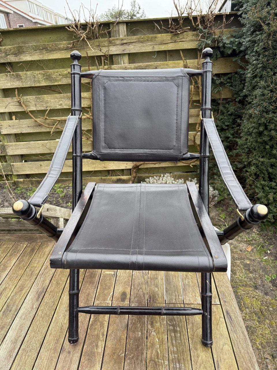 Chaise d'officier militaire | €250 | Whoppah