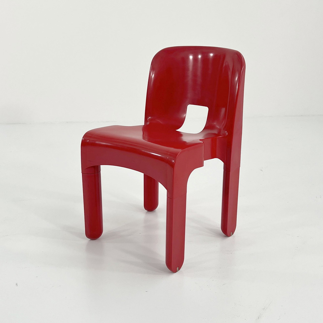 Chaise Universale Modèle 4867 rouge par Joe Colombo pour Kartell, 1970S ...