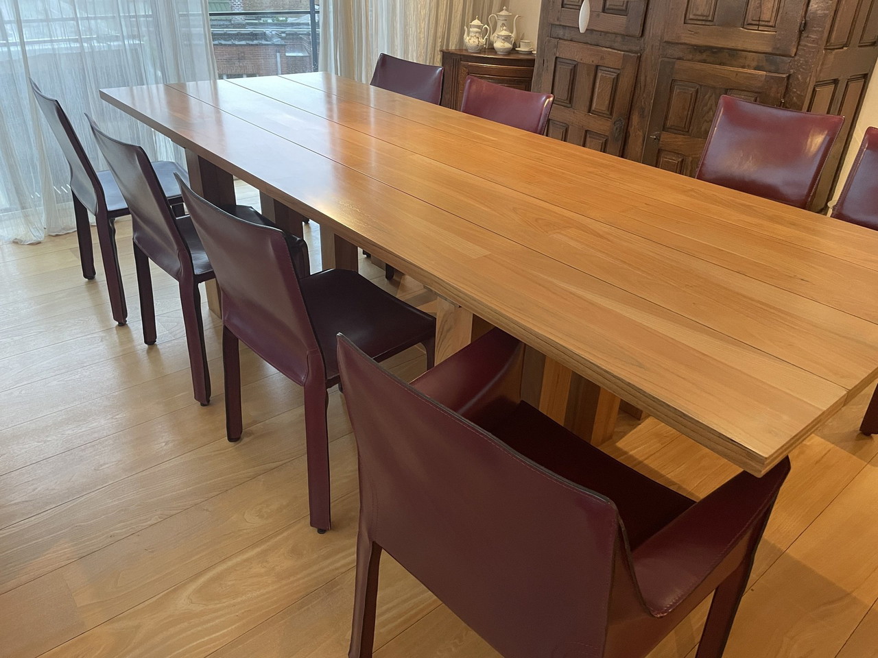 Cassina La Basilica 451 table | €6,500 | Whoppah