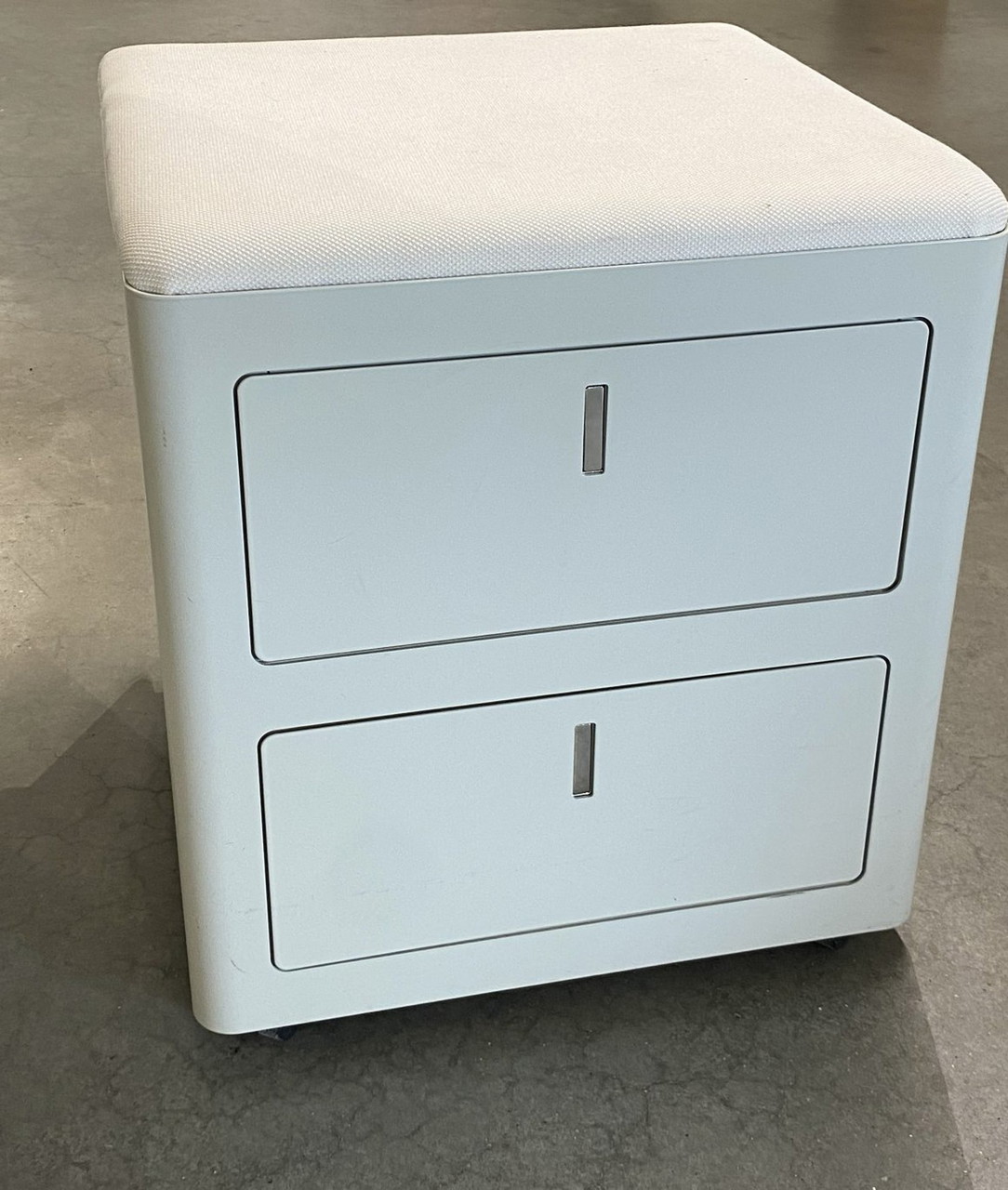 Cabinet design italien de Gian Marco Bini | €260 | Whoppah