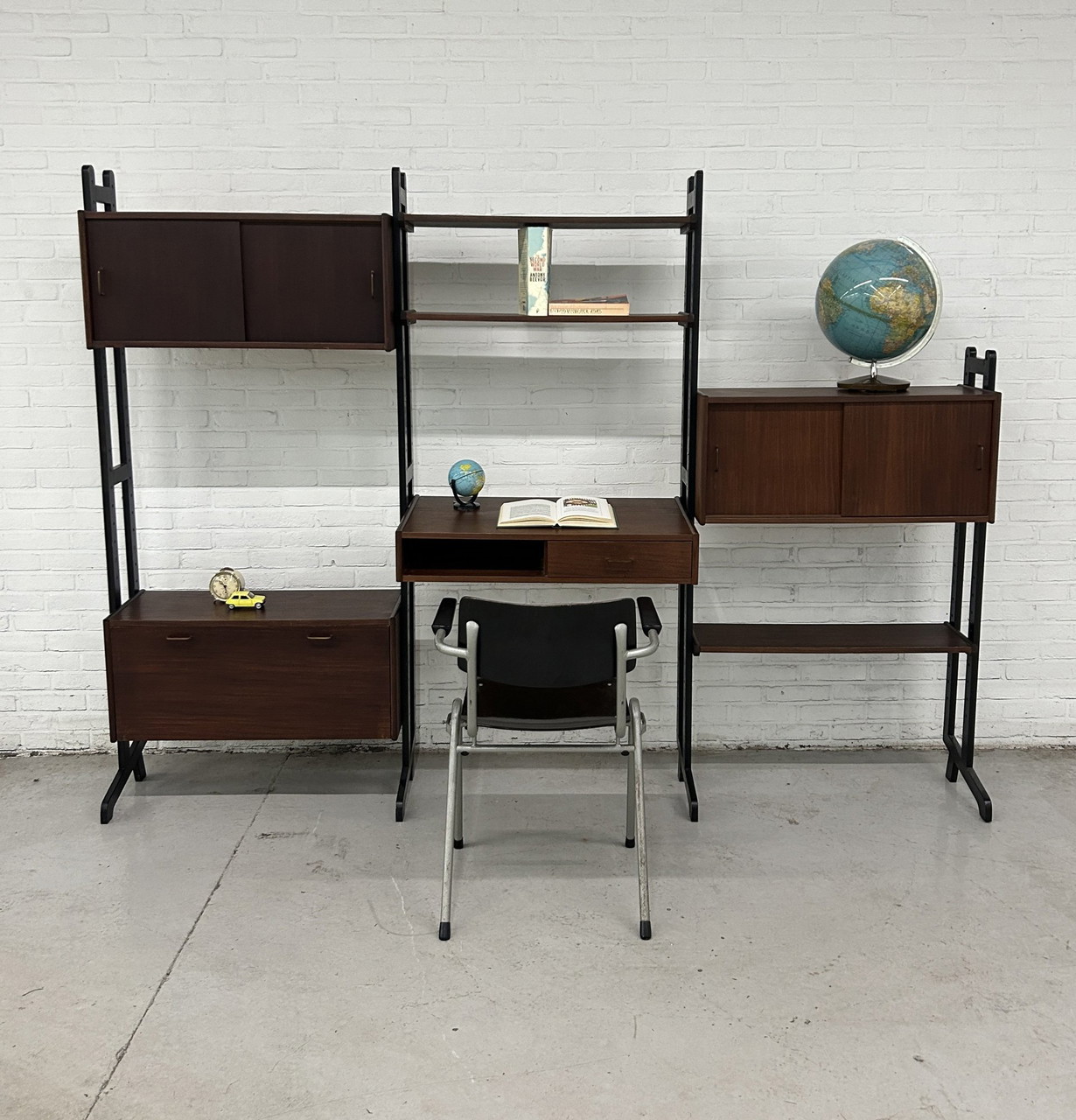 Système mural vintage Simpla Lux | €1,295 | Whoppah