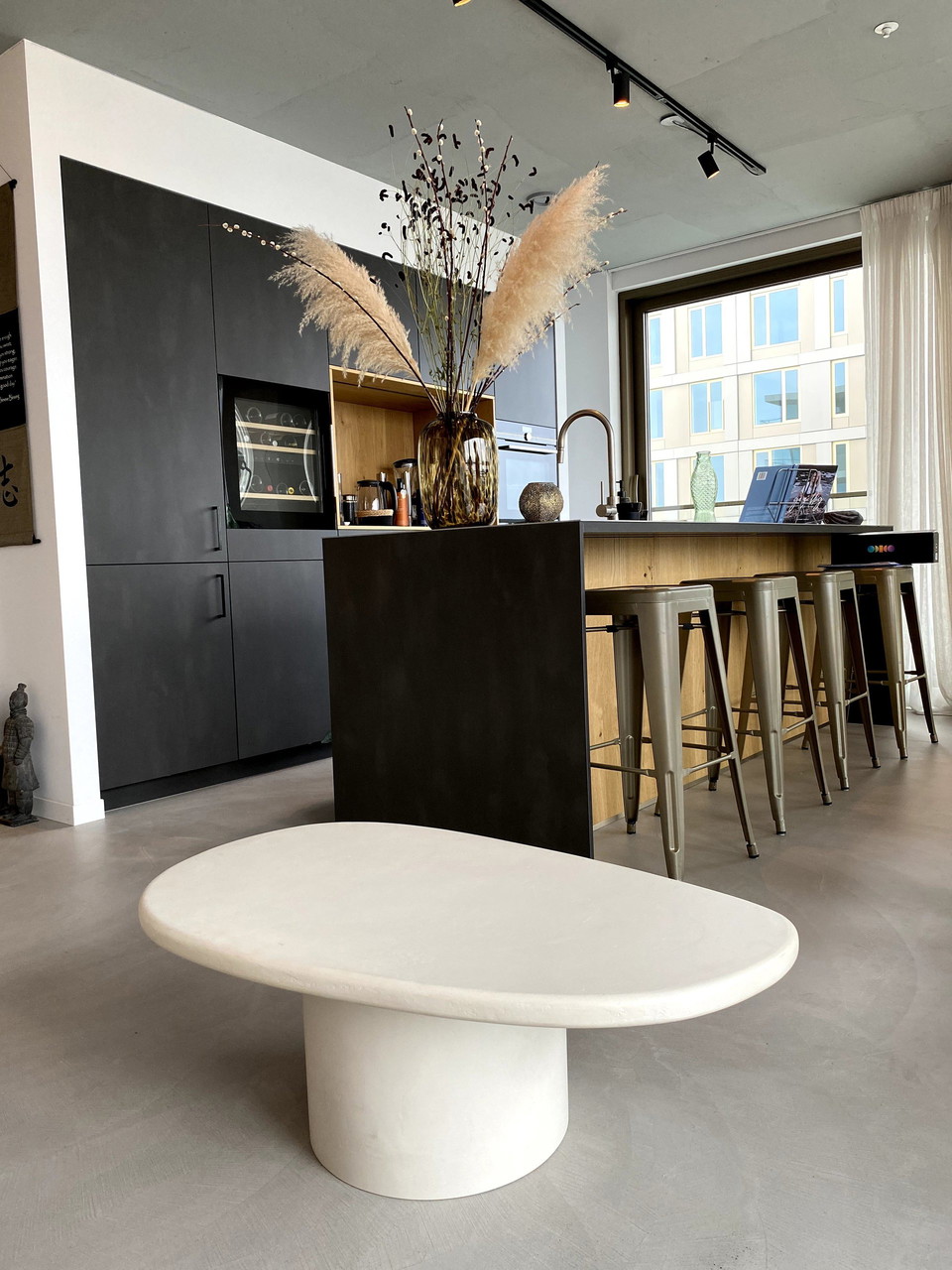 Table basse Microcement Organic Studio Nena Design | €1,029 | Whoppah