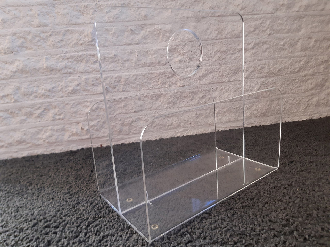 Plateau de lecture, Plexi, Plastique, transparent | €40 | Whoppah