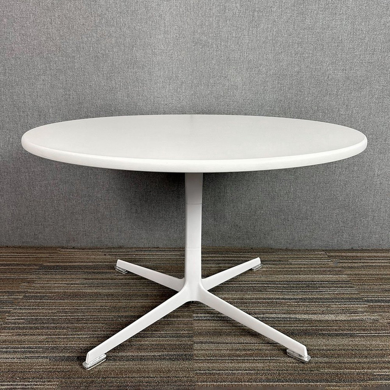 Table basse Arper Fred | €315 | Whoppah