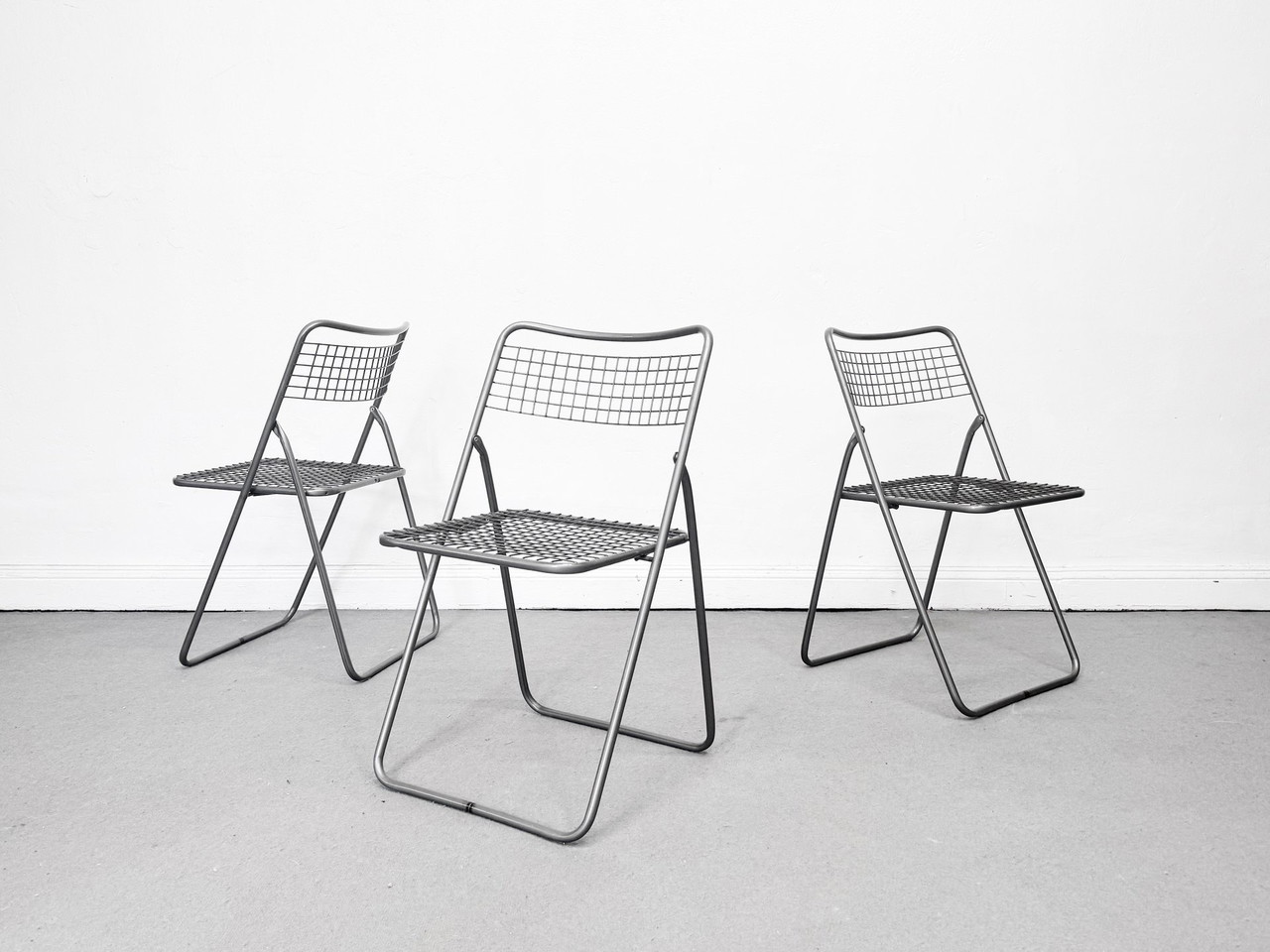 3 ital. Wire Chairs Klappstühle Gitter ähnl. Ted Net Ikea 1990 | €520 ...