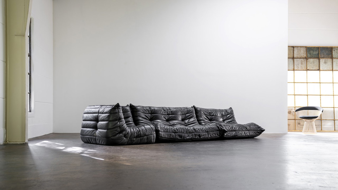 Togo sofa white store