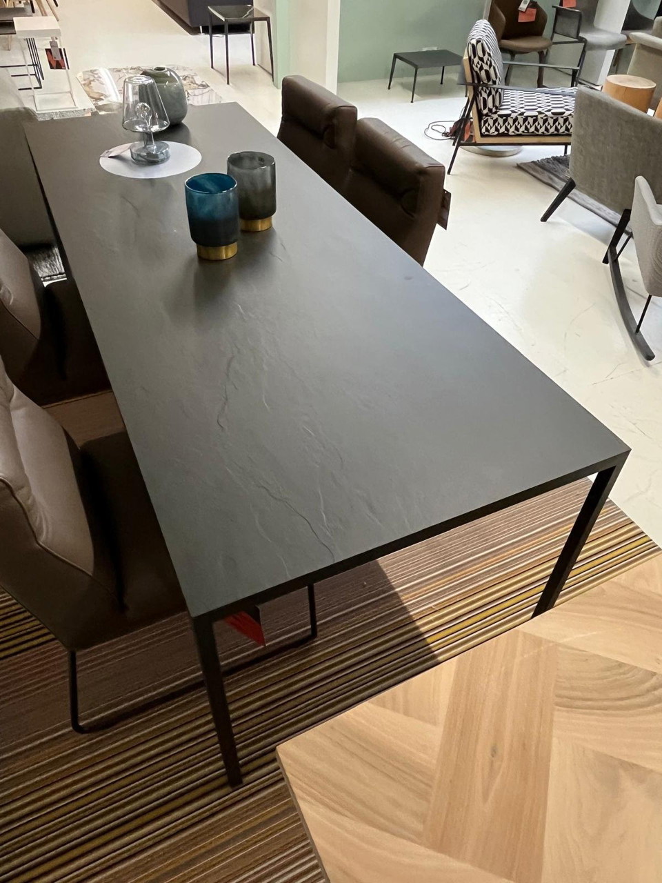 Metaform S-30 Tafel | €2,320 | Whoppah
