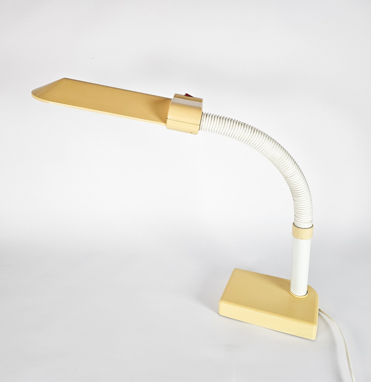 Sylvania - Made in Italy - Tischleuchte - flexibler Hals - Space Age ...