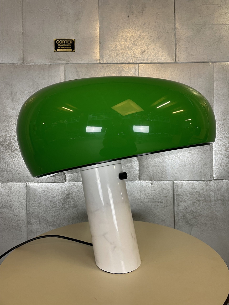 Flos Snoopy Tischlampe | €625 | Whoppah