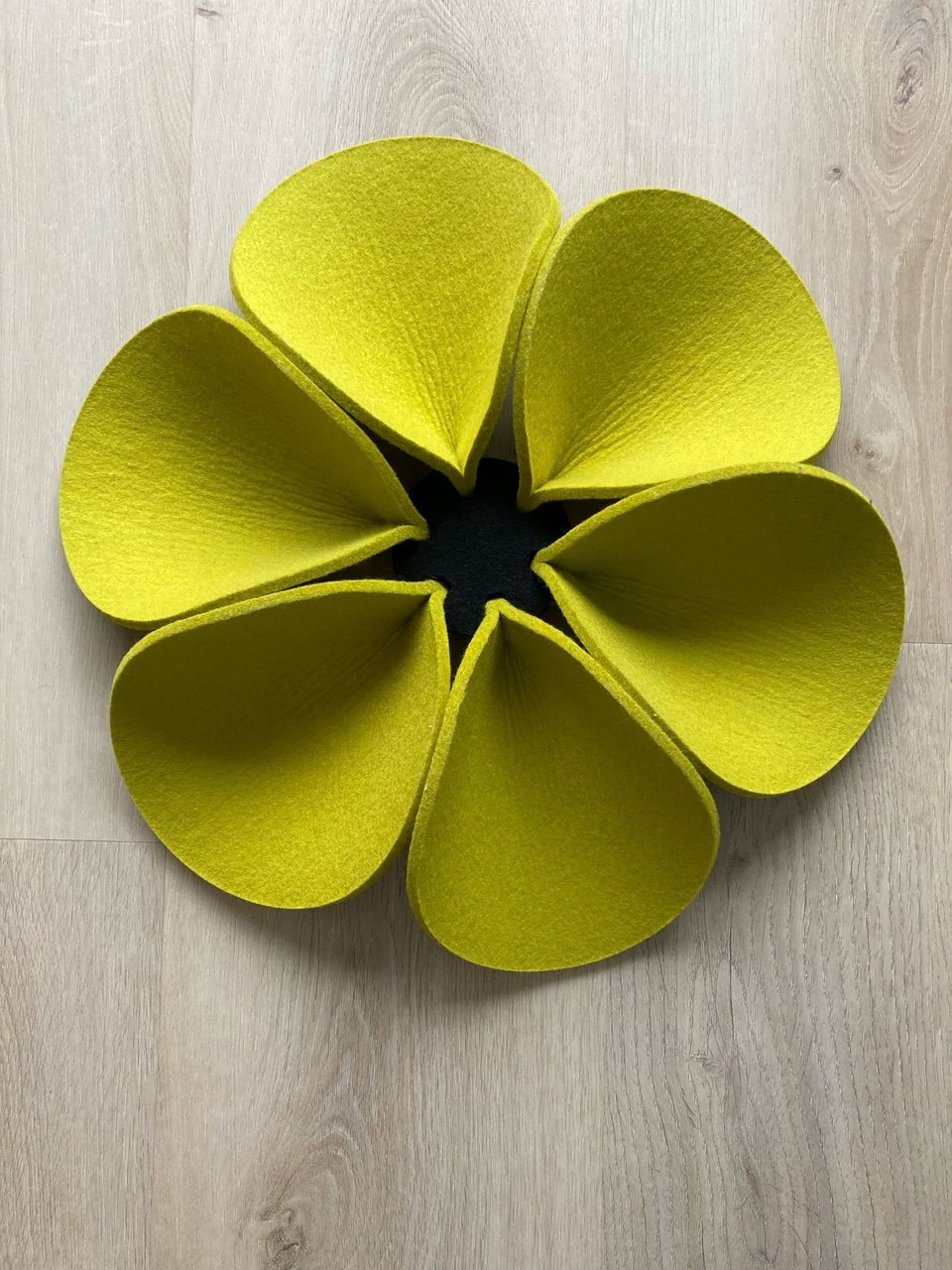 Hey Sign Flower Akustische Wandtafel | €150 | Whoppah